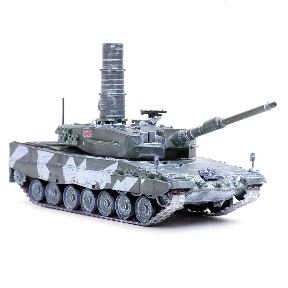 1:72 Leopard 2A4 Main Battle Tank (w/ Snorkel) Norway, Winter Camoufla ...