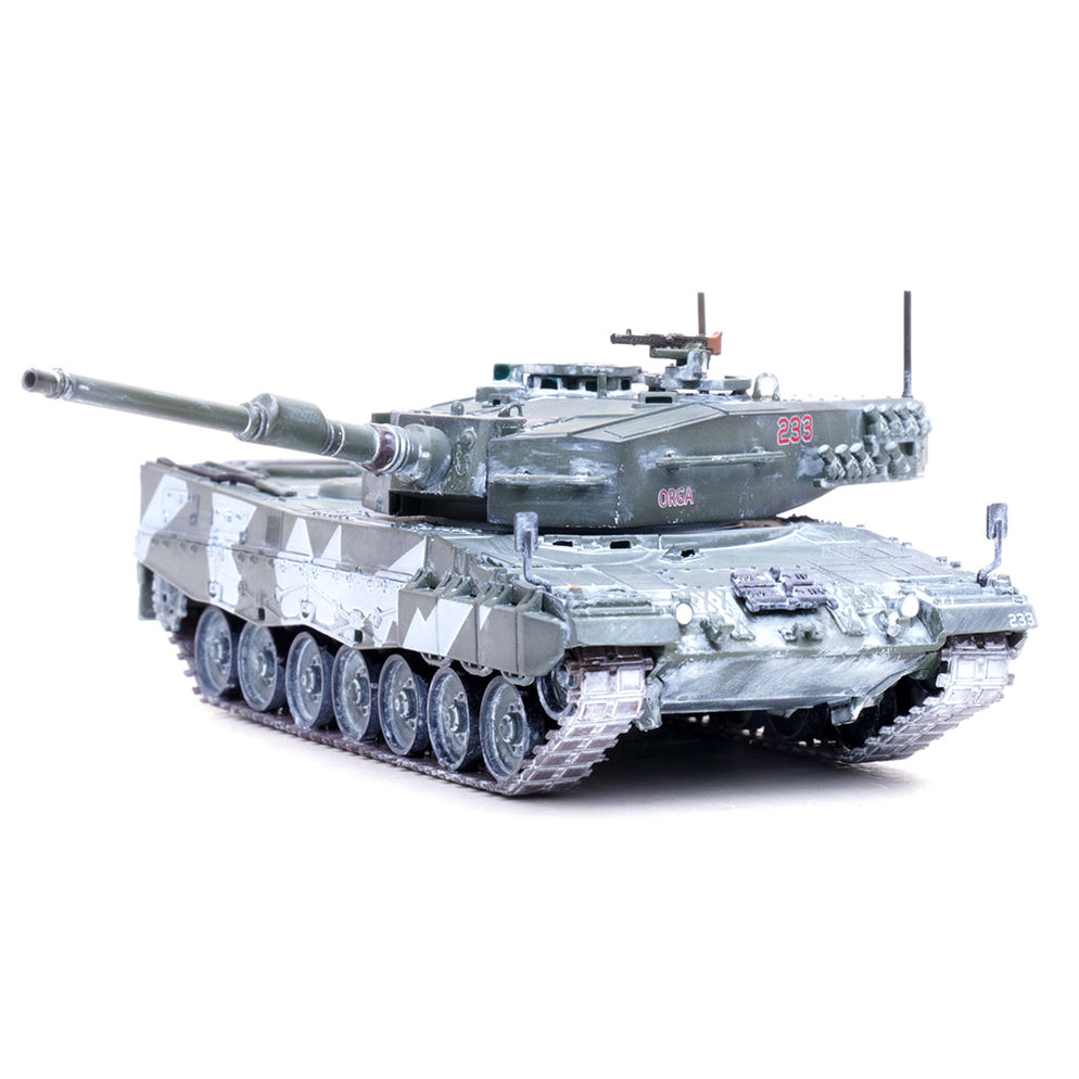 1:72 Leopard 2A4 Main Battle Tank (w/ Snorkel) Norway, Winter Camoufla ...