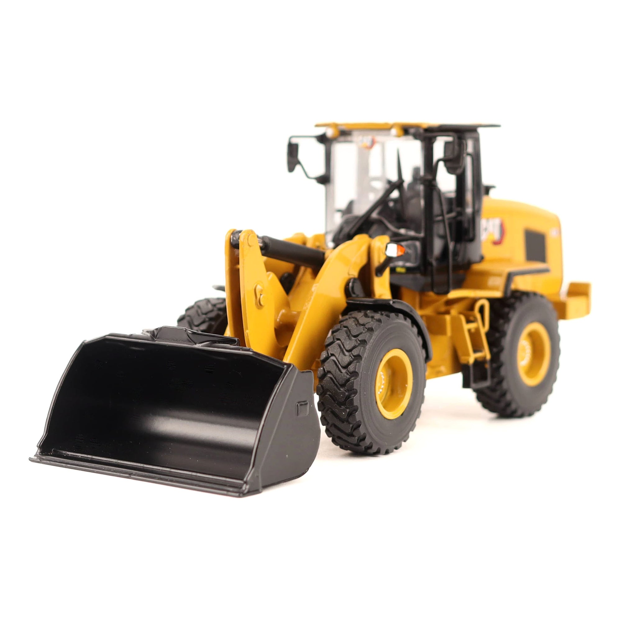 1:50 Cat 930 Wheel Loader — Motor City Classics